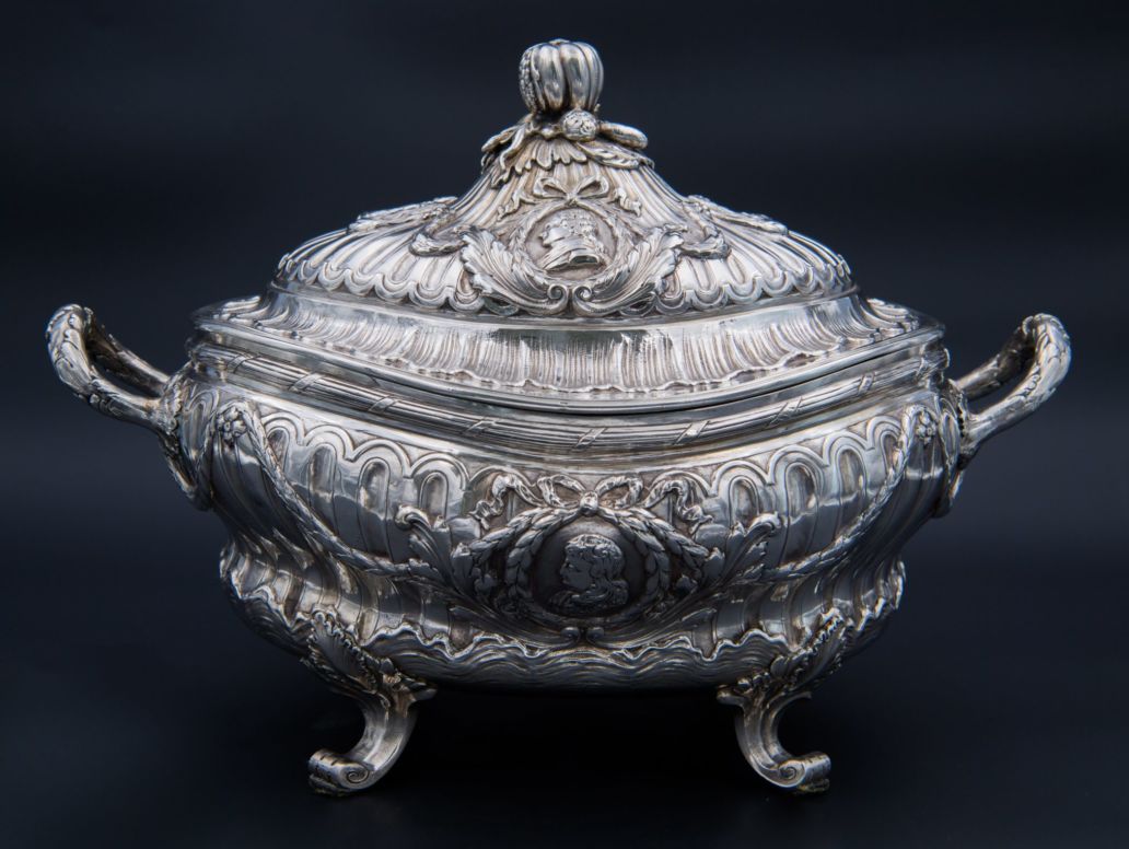 The Silver Hallmarks: Identifying and Dating | Pipat Antiquités