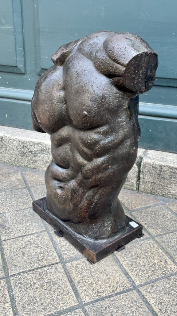 Buste à l’antique en fonte de fer d’après le Torse Gaddi, XIXe siècle